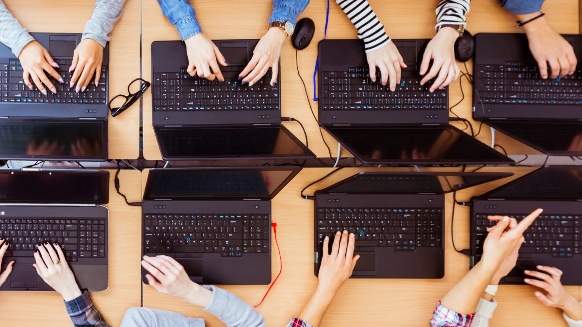 Software Development Roles Your Company Needs | Blog - BairesDev