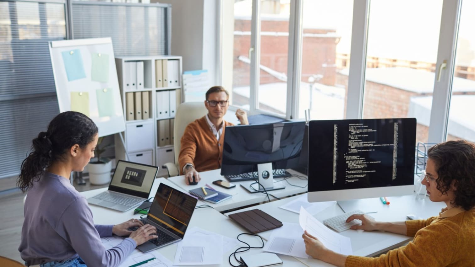 The Cross Functional Team Model: Structure, Roles, and Outcomes