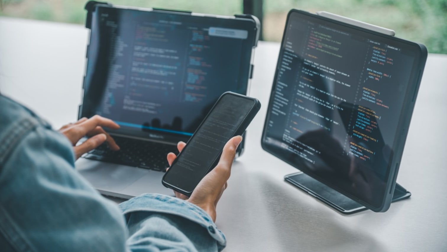 Swift Code Examples Practical Ways To Code With Swift Effectively 9186